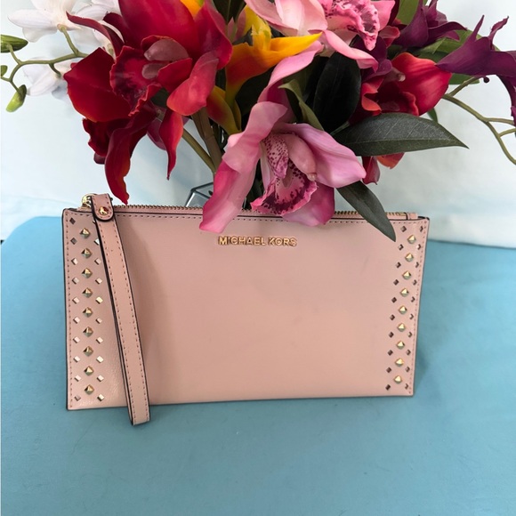 MICHAEL Michael Kors | Bags | Michael Kors Euc Xl Studded Wristlet ...